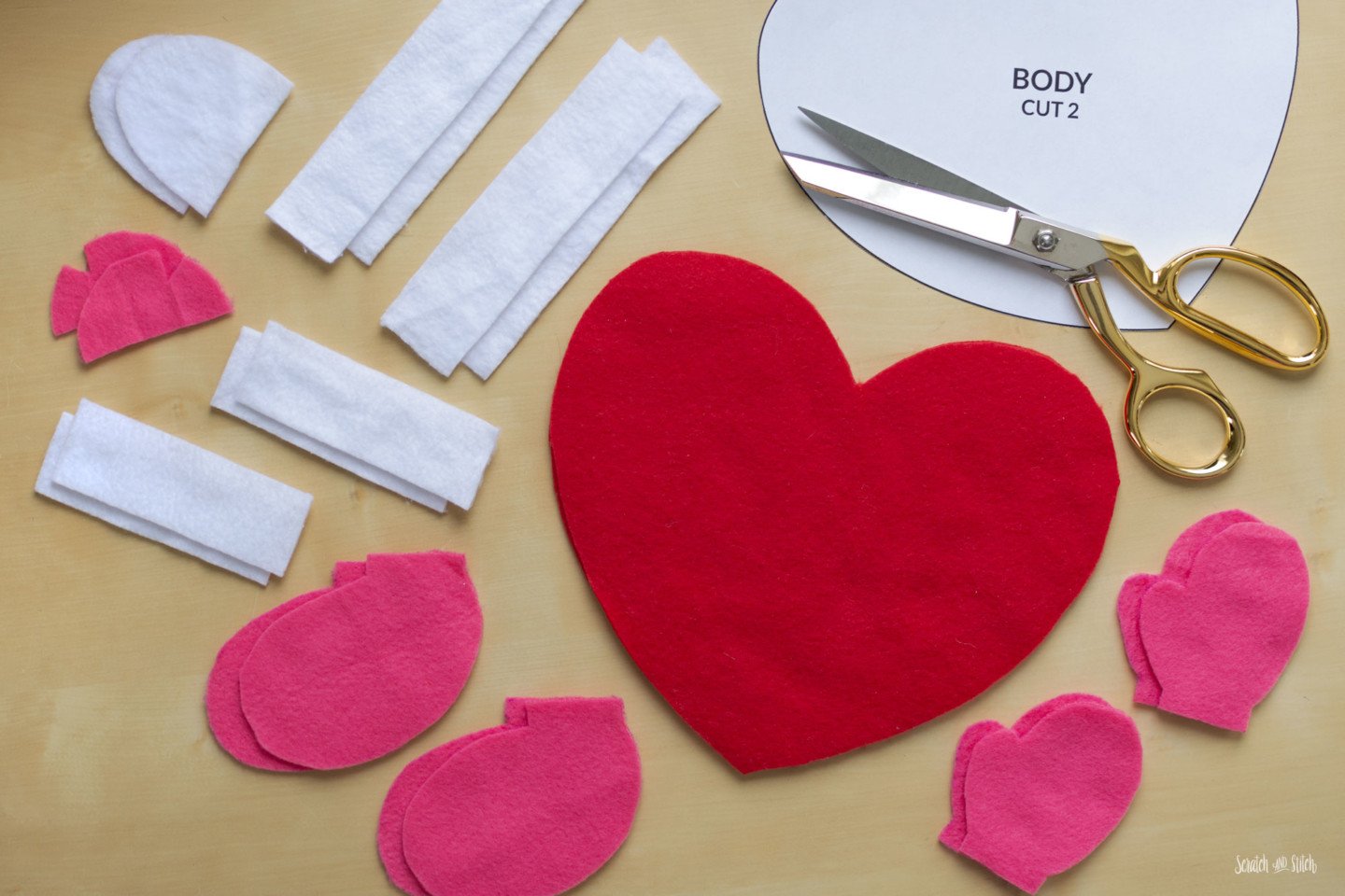 Free Plush Pattern: Heart Squeeze Stuffed Toy - Scratch and Stitch